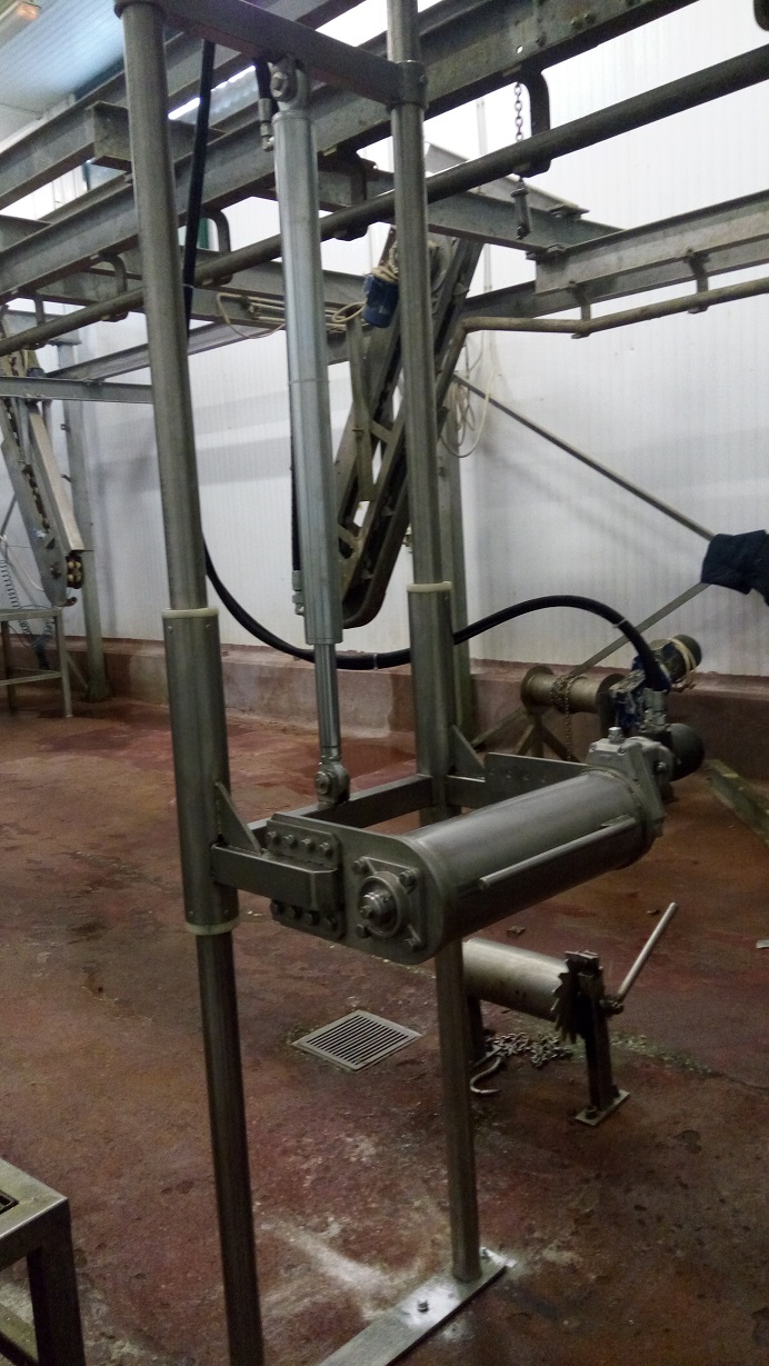 2017 – Σφαγεία Ν. Πέλλας – Triantafyllidis – Equipment
